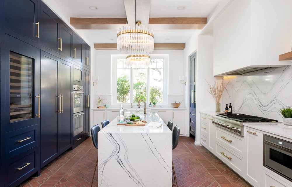 PORTRUSH Cambria Quartz | Luxury Series – Granite Republic